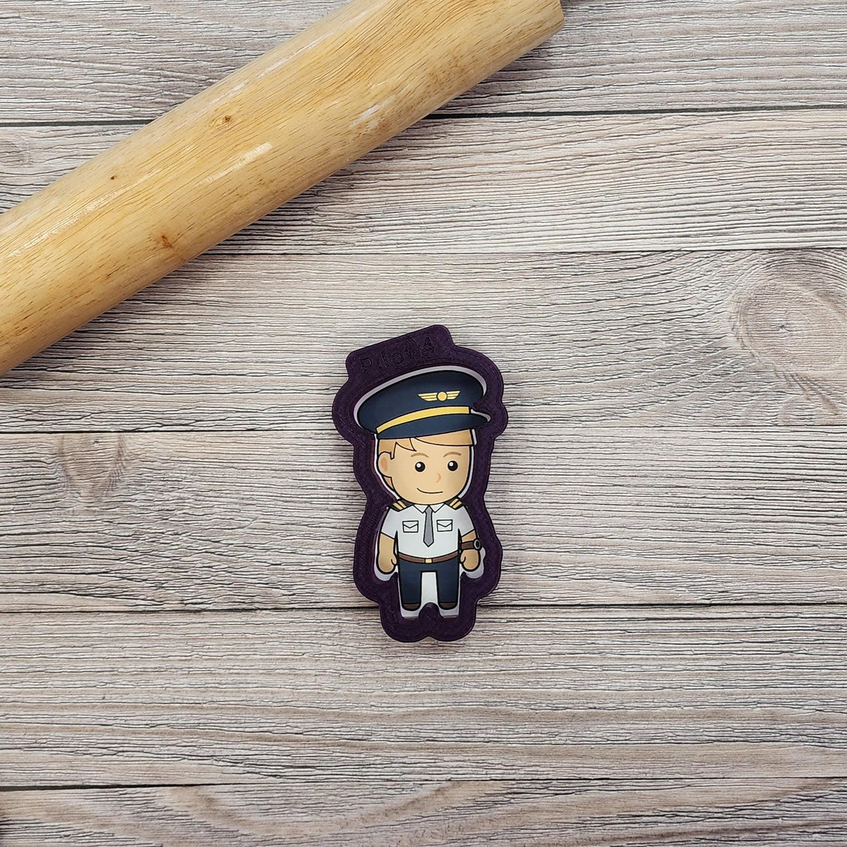 Pilot Cookie Cutter – Bobbi's Cutters