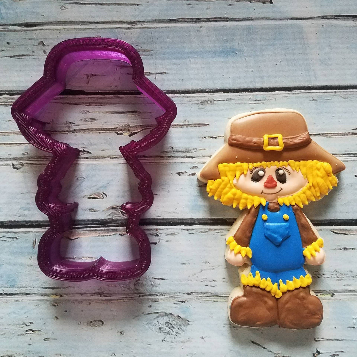 Scarecrow #3 Cookie Cutter – Bobbi's Cutters