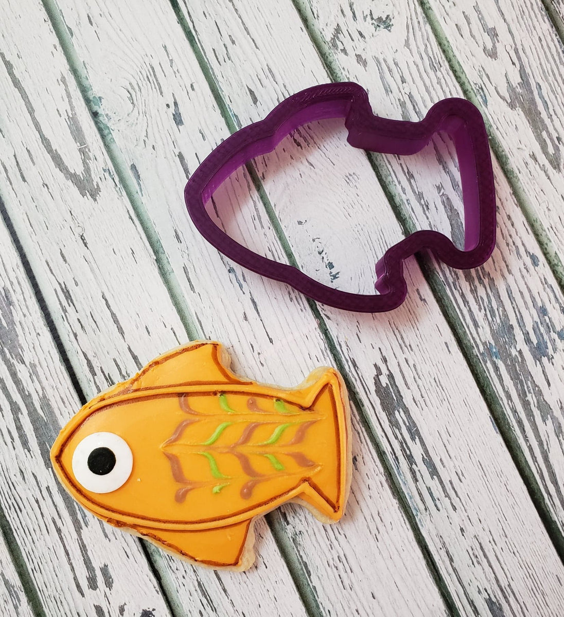 Fish #2 Cookie Cutter – Bobbi's Cutters