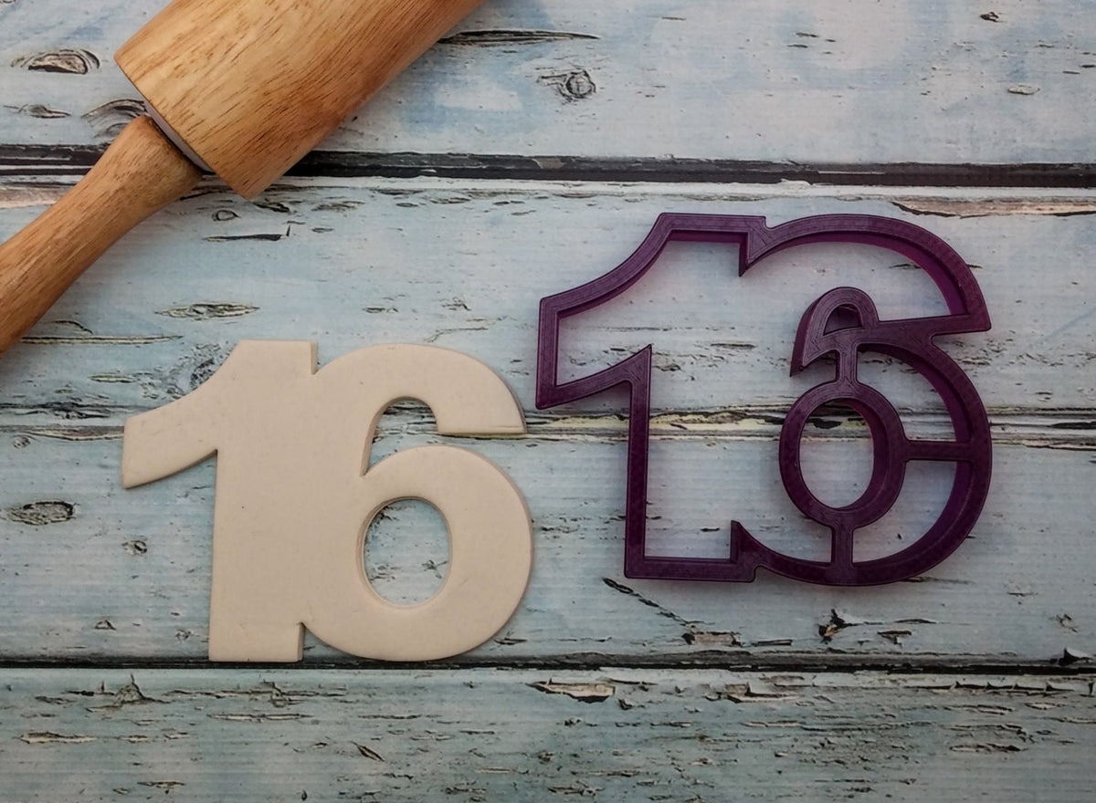 16 Sixteen Number Cookie Cutter – Bobbi's Cutters